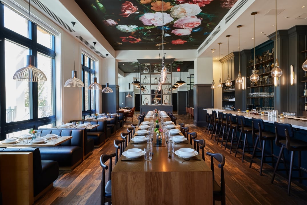 Rooftop Bar Destin, FL | Ara Pool & Lounge | Hotel Effie